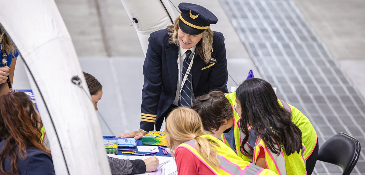 Inspiring the next generation of leaders | United Airlines Corporate ...